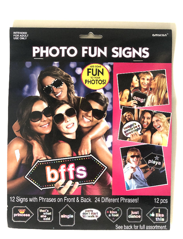 Photo Fun Signs -24 signs – Party World